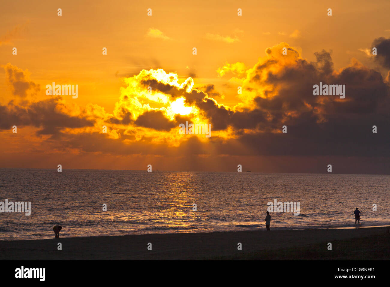 Beautiful sunset on sea Stock Photo - Alamy