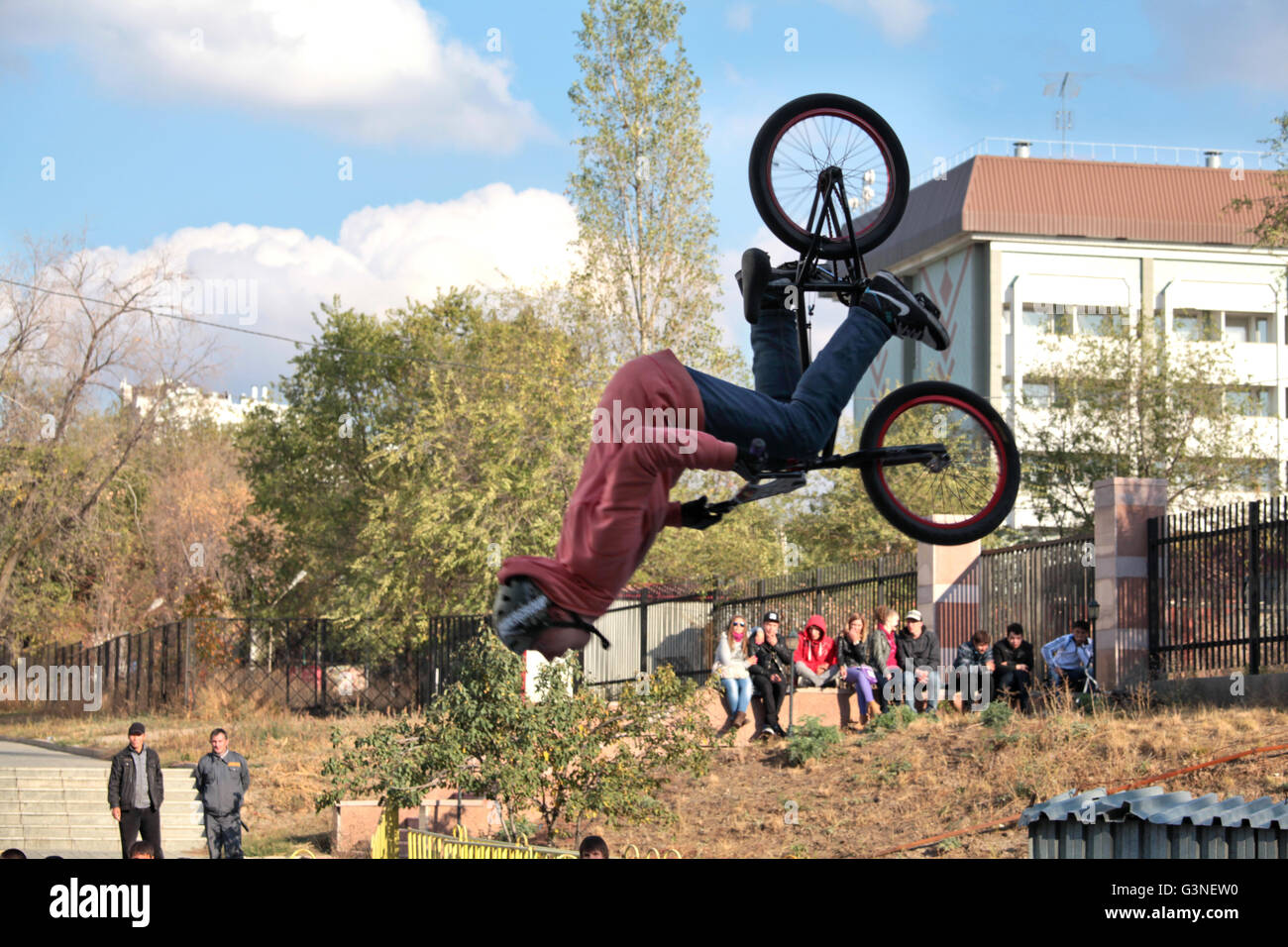 Cycling tee hi-res stock photography and images - Alamy