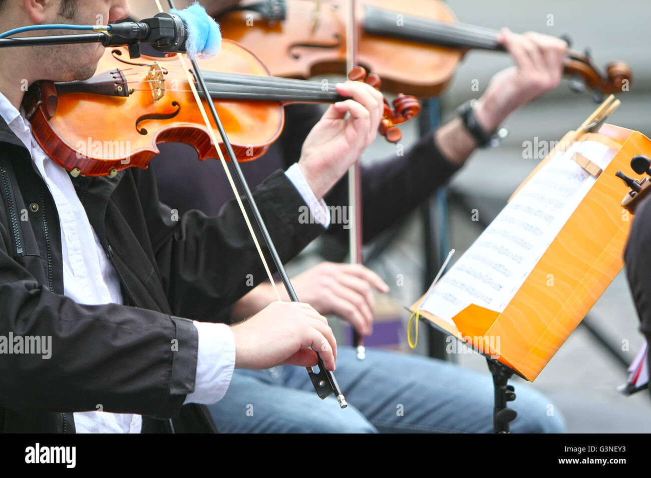 Philharmonic sound hi-res stock photography and images - Alamy