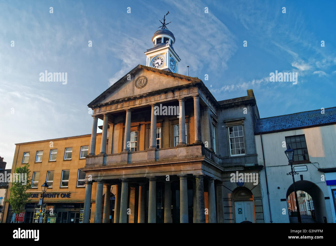 UK, Somerset, Chard, Fore Street, Guildhall Stock Photo - Alamy