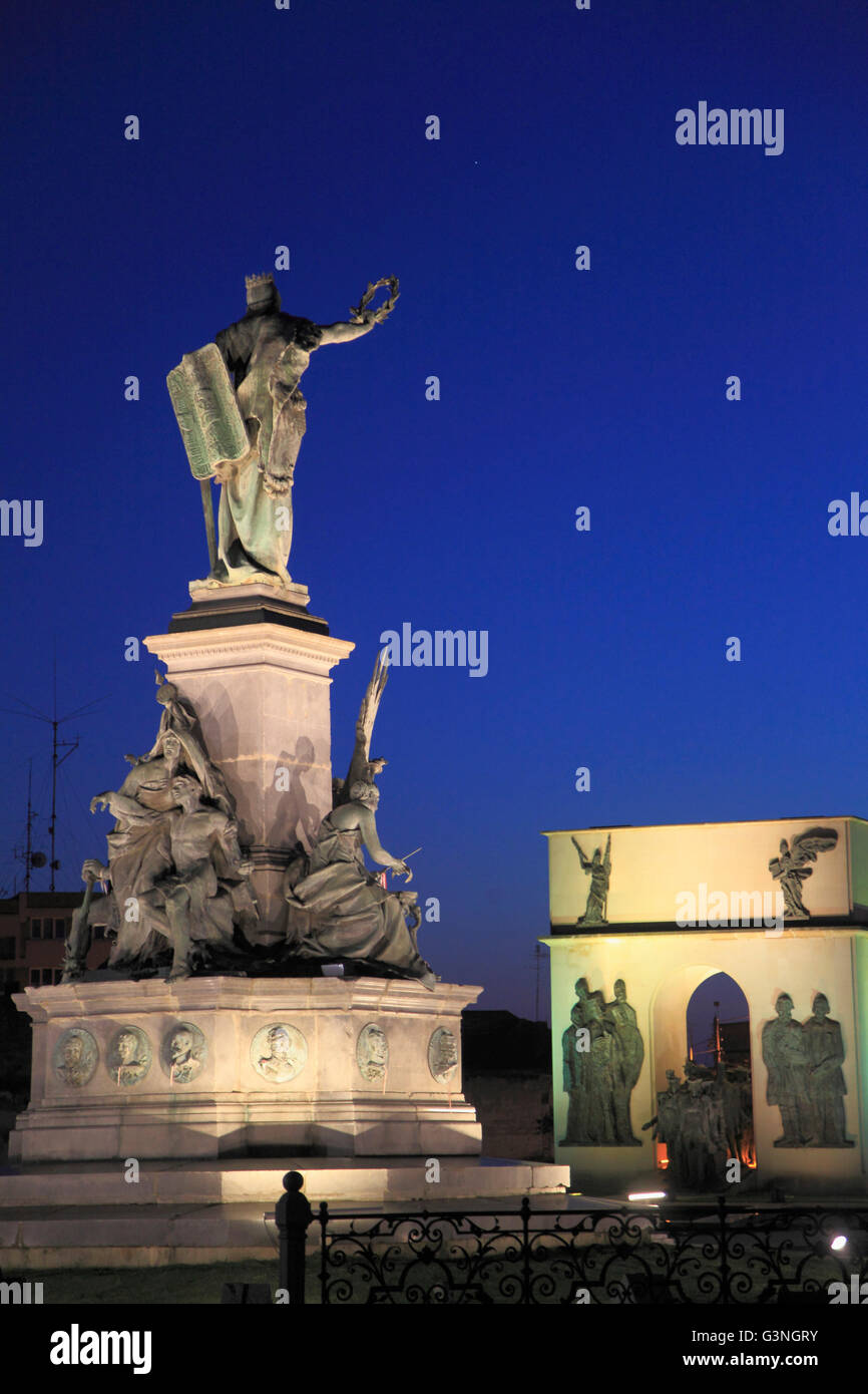Romania, Crisana, Arad, Martyrs of Arad monument, Statue of Liberty ...