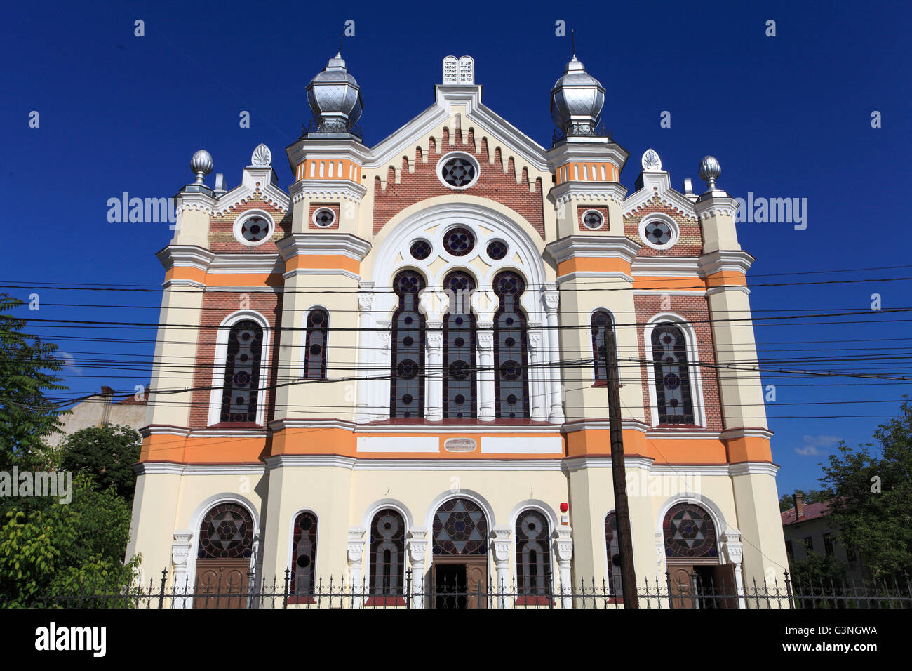 Romania, Crisana, Oradea, Synagogue Stock Photo - Alamy