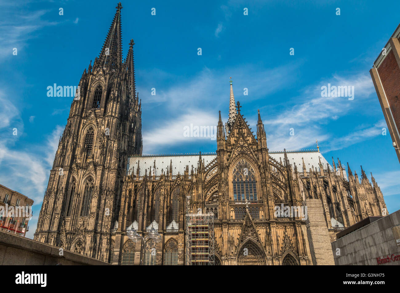 Cologne cathedral hi-res stock photography and images - Alamy