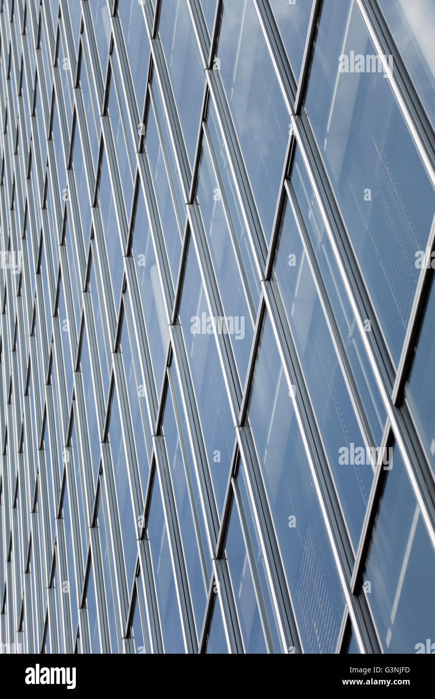 Exterior of building patterning hi-res stock photography and images - Alamy