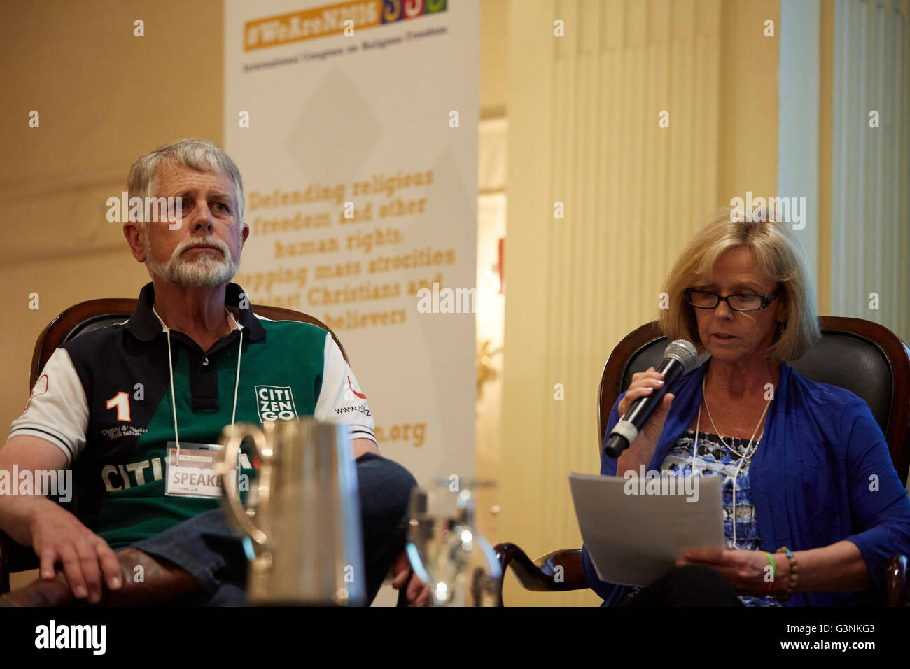 New York, United States. 30th Apr, 2016. Carl Mueller (L) and Marsha ...