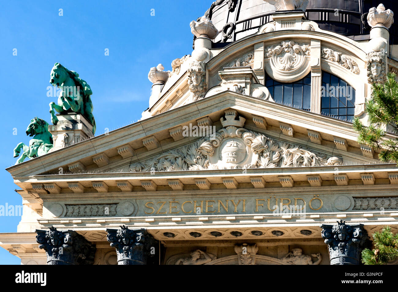 Details baroque architecture hi-res stock photography and images - Alamy