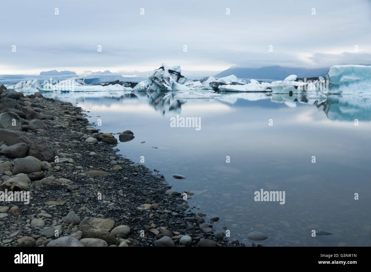 Arctic icebergs float in the Glacial Lagoon, Jokulsaflon, Iceland Stock ...