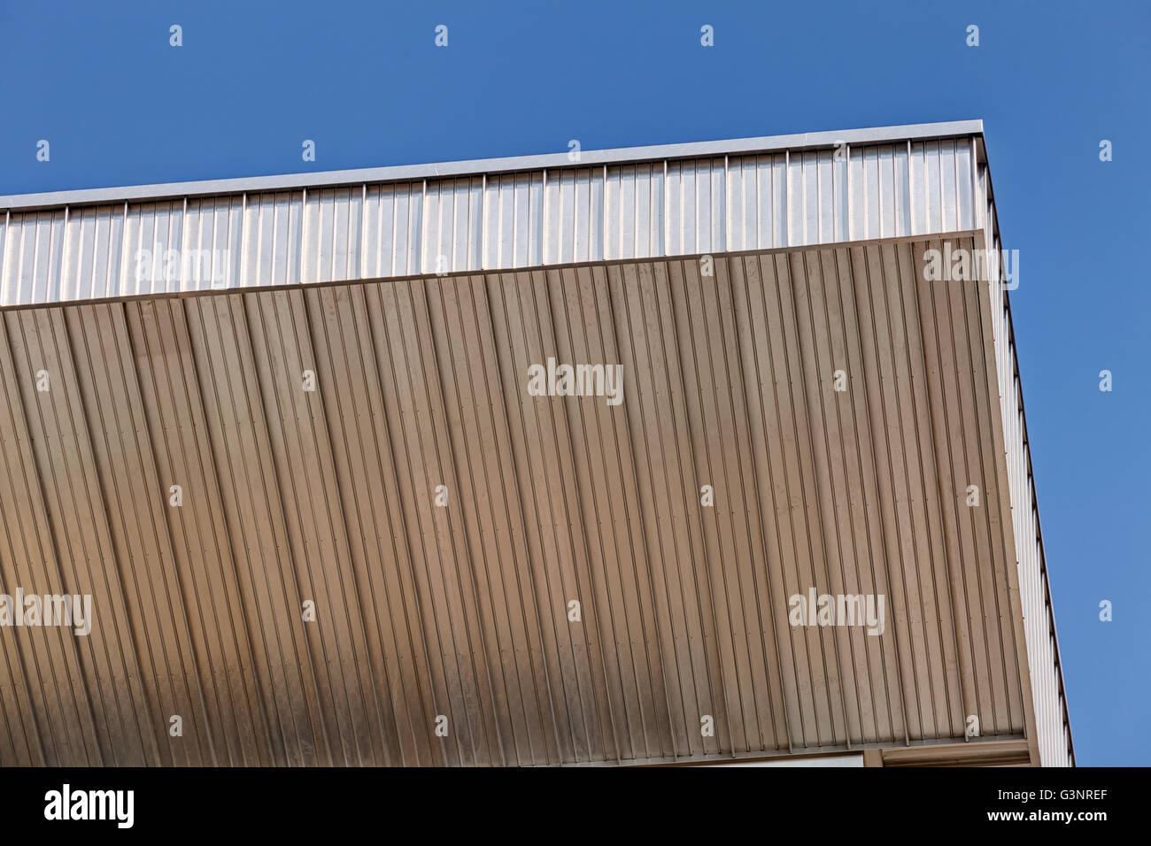 Details of aluminum facade and aluminum panels Stock Photo - Alamy
