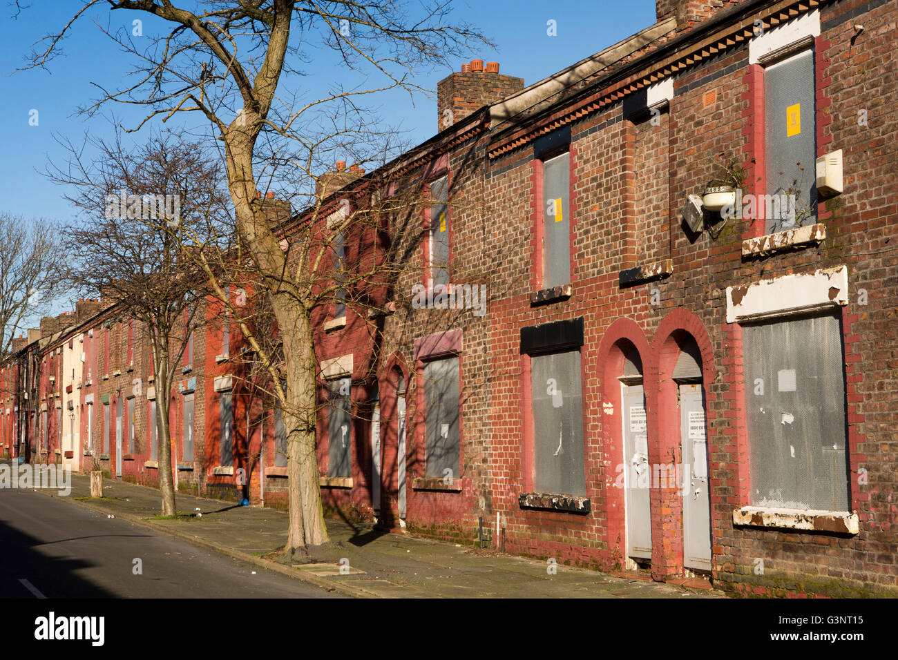 Old Pictures Of Dingle Liverpool Liverpool Abandoned Dingle Railway ...