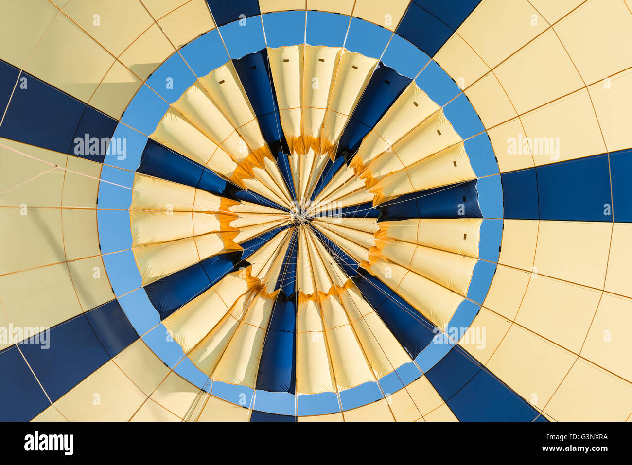 Letting air out hi-res stock photography and images - Alamy