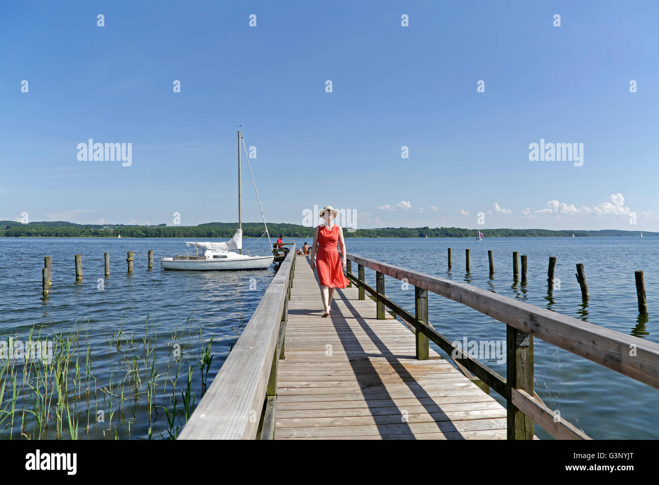 landing stage, Lake Ratzeburg, Gross Sarau, Schleswig-Holstein, Germany ...