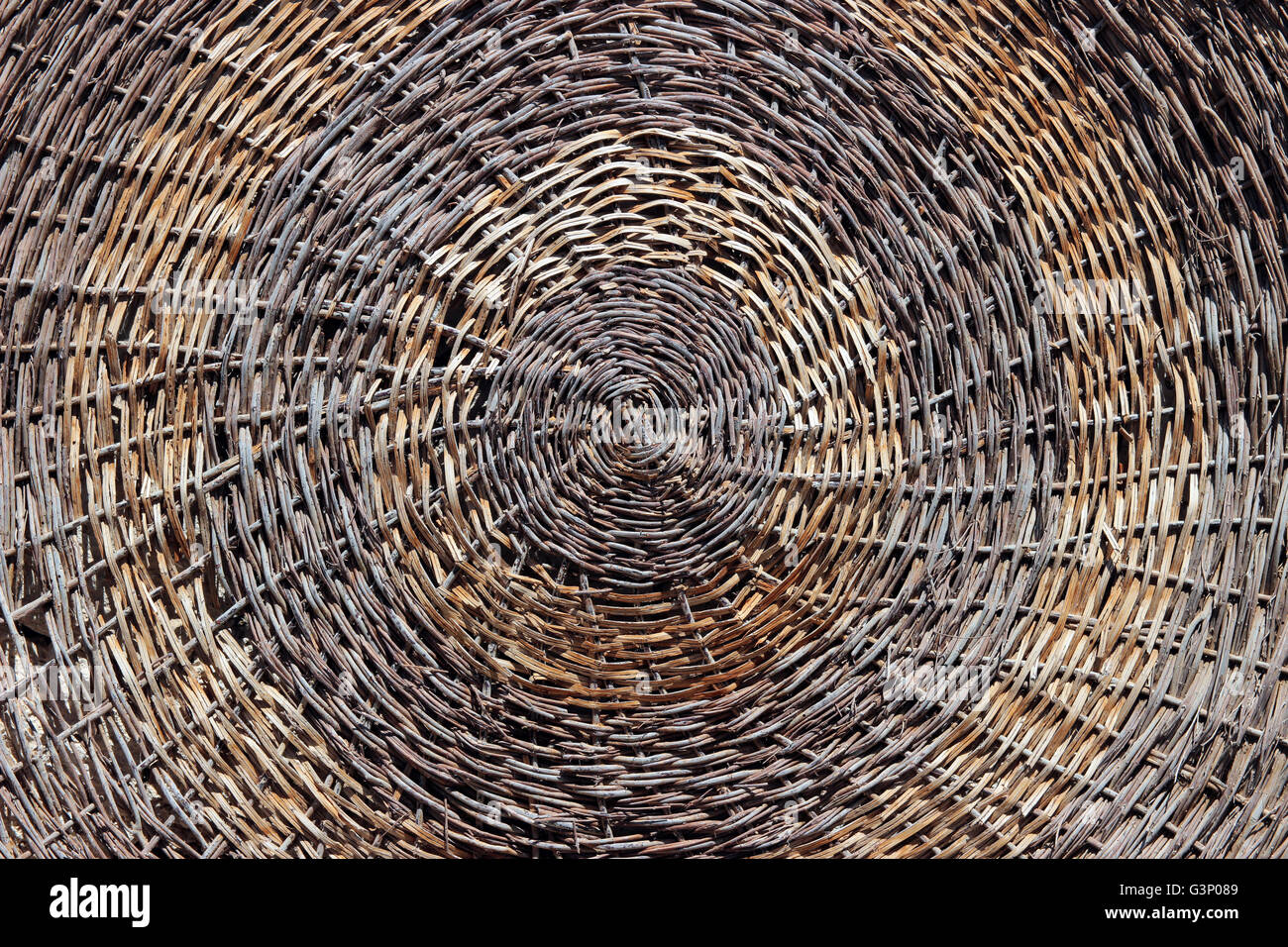 Woven wicker hi-res stock photography and images - Alamy