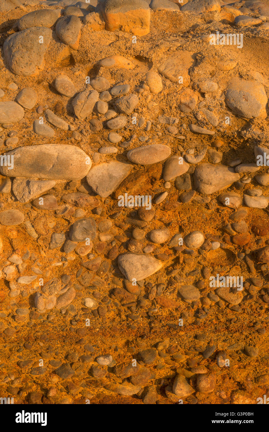Conglomerate sedimentary rock hi-res stock photography and images - Alamy