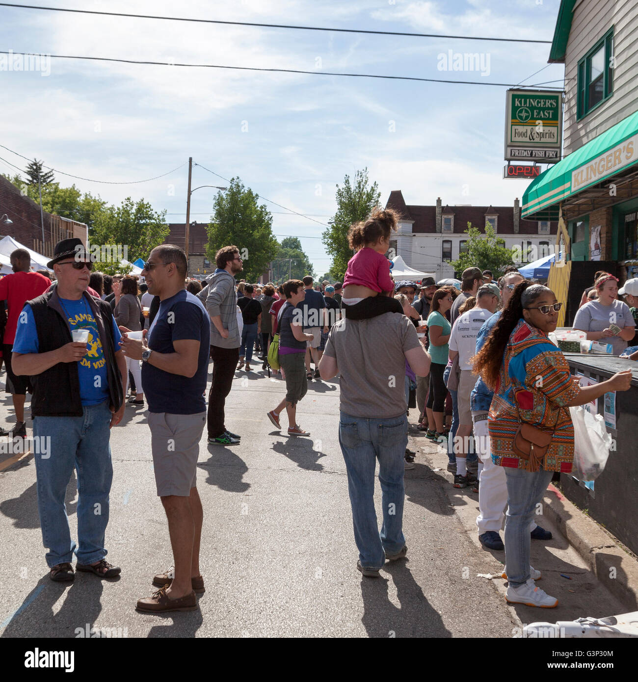 Locust street hi-res stock photography and images - Alamy