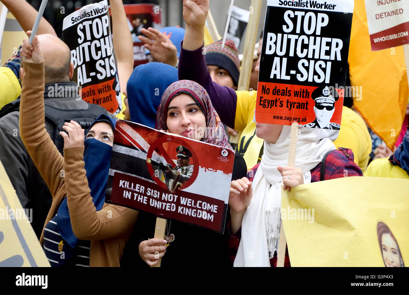 London, Nov 5th. Female demonstrators against President Sisi of Egypt ...