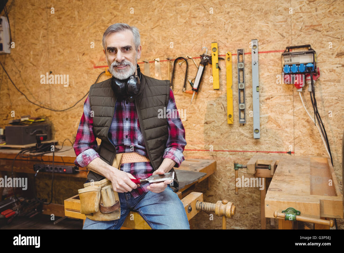 Portrait happy carpenter mature hi-res stock photography and images - Alamy