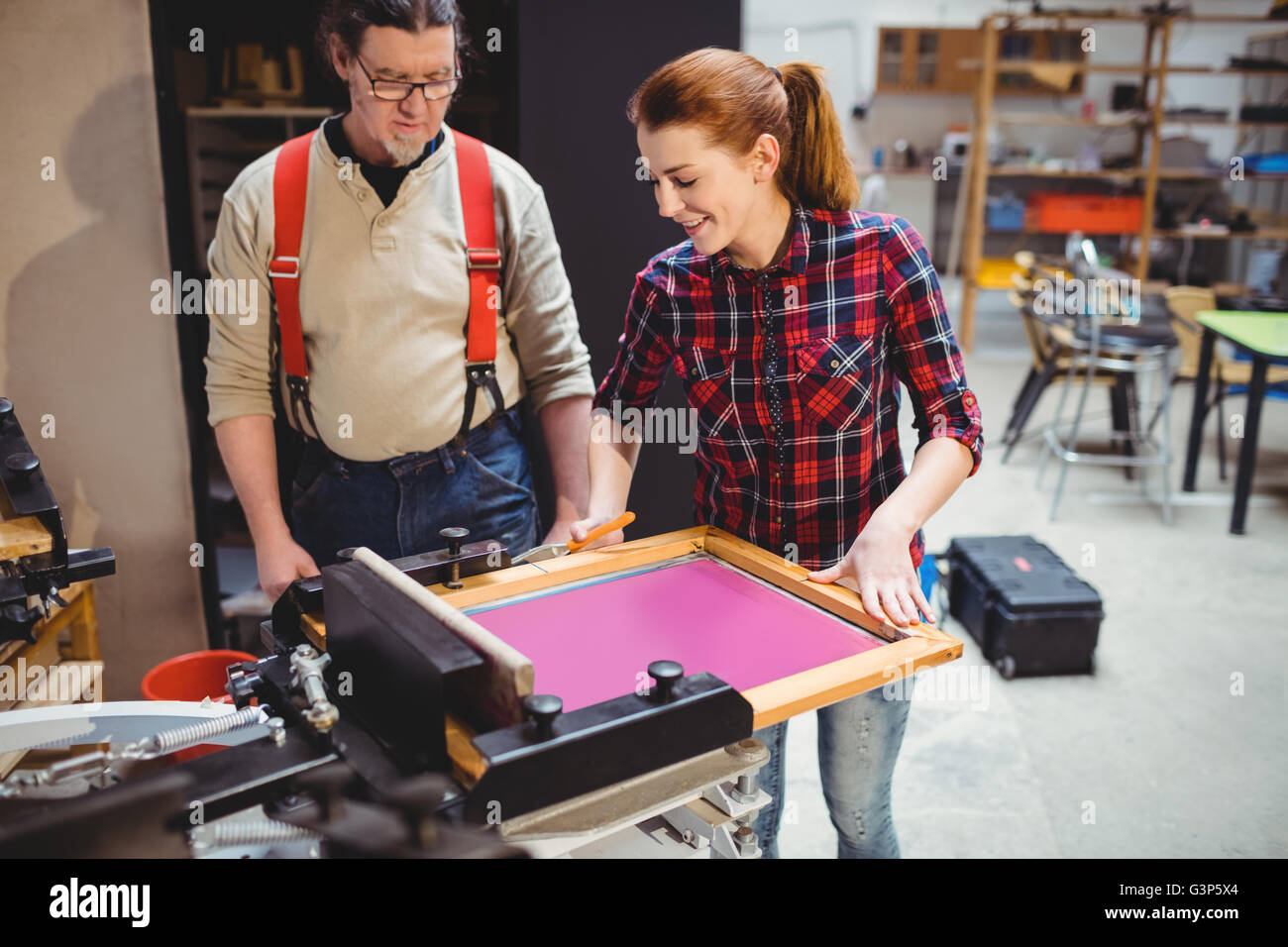 Male craftsmen hi-res stock photography and images - Alamy