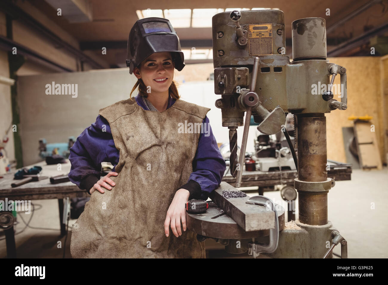 Posing hand hi-res stock photography and images - Alamy