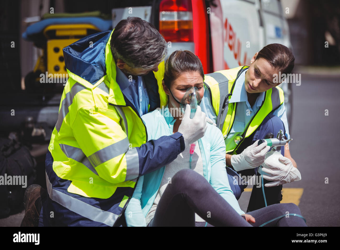 Person crew hi-res stock photography and images - Alamy