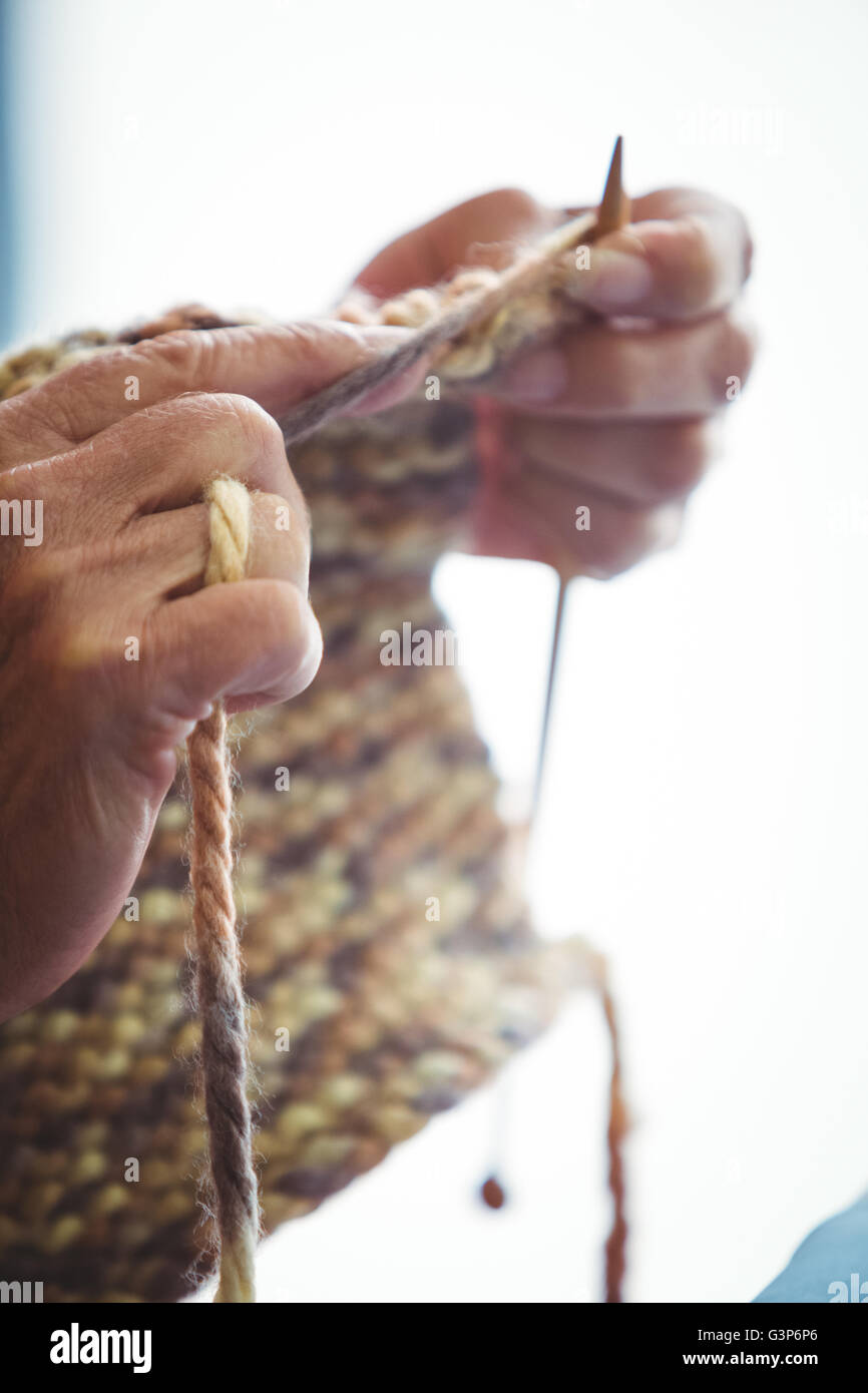 Someone knitting hi-res stock photography and images - Alamy