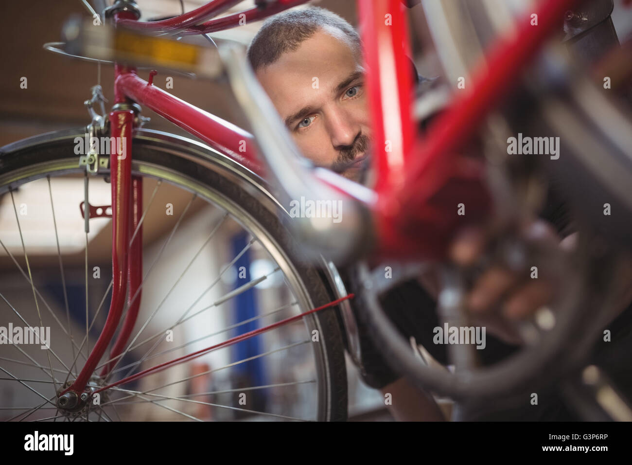 Repairing a bicycle hi-res stock photography and images - Alamy