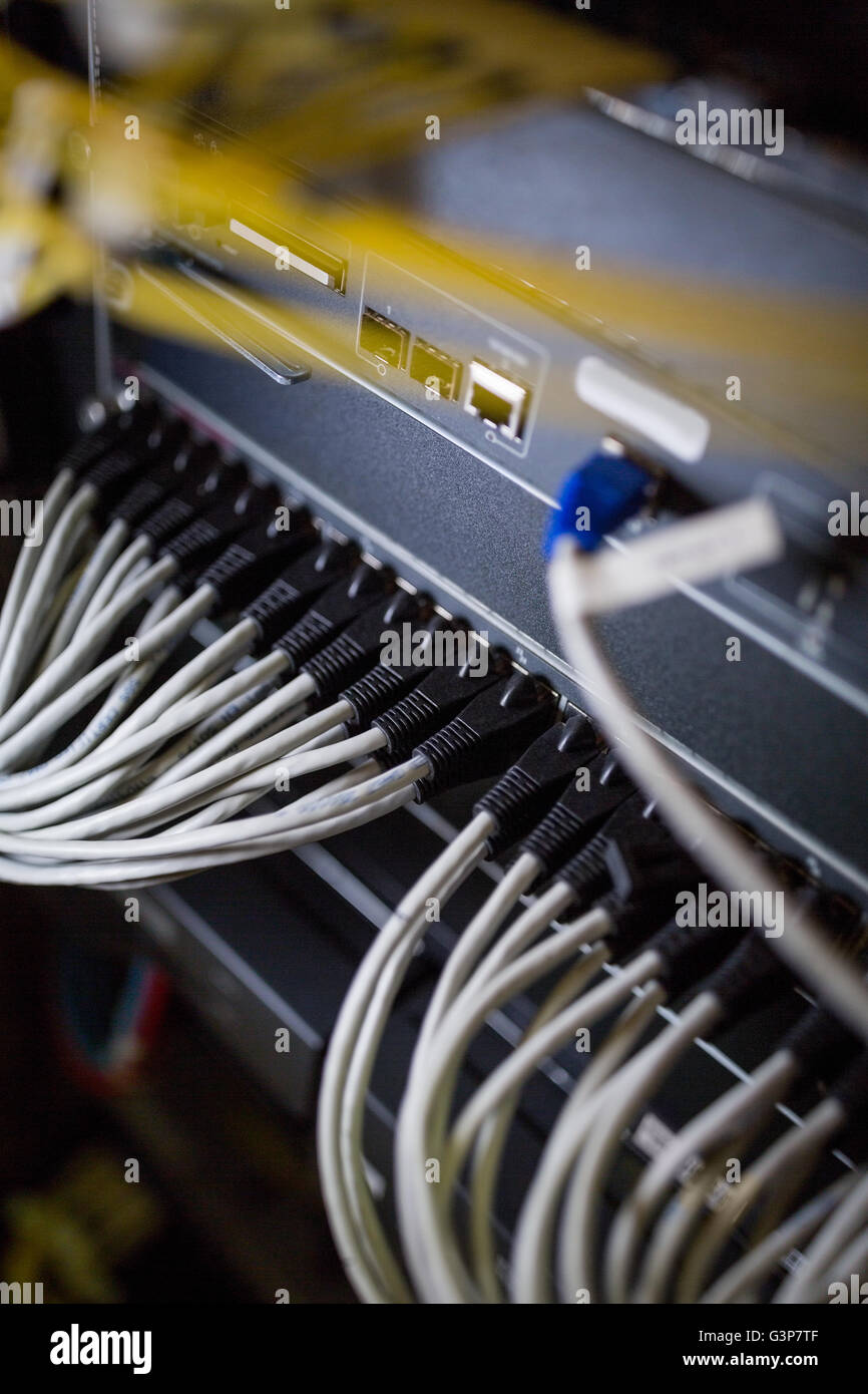 Close-Up of rack mounted server Stock Photo - Alamy