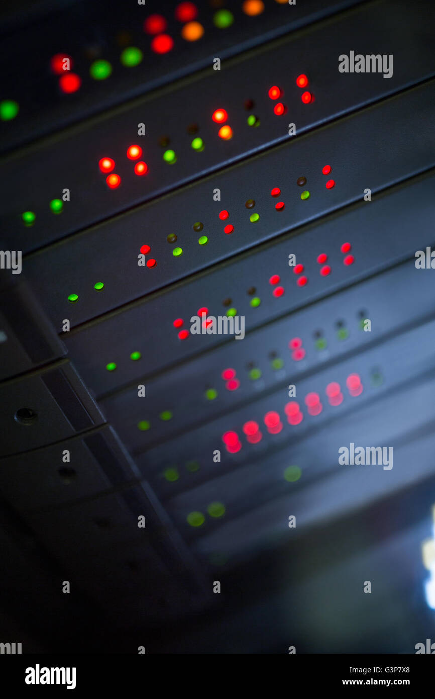 Close-Up of rack mounted server Stock Photo - Alamy