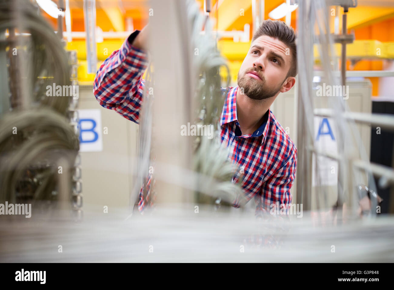 Server rack cables hi-res stock photography and images - Alamy