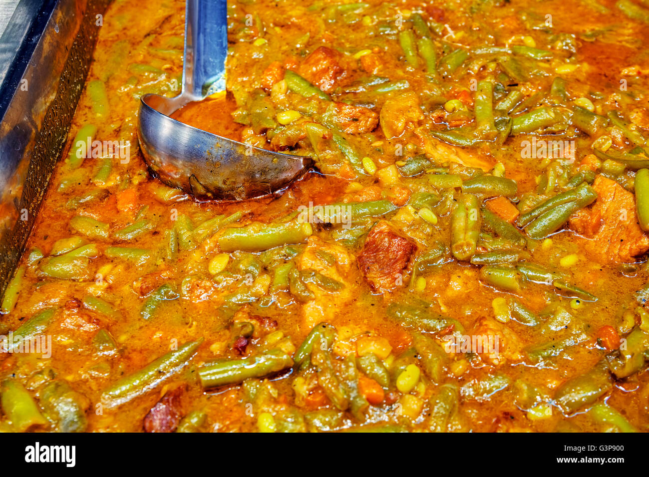 Canteen self service food display plate hi-res stock photography and ...