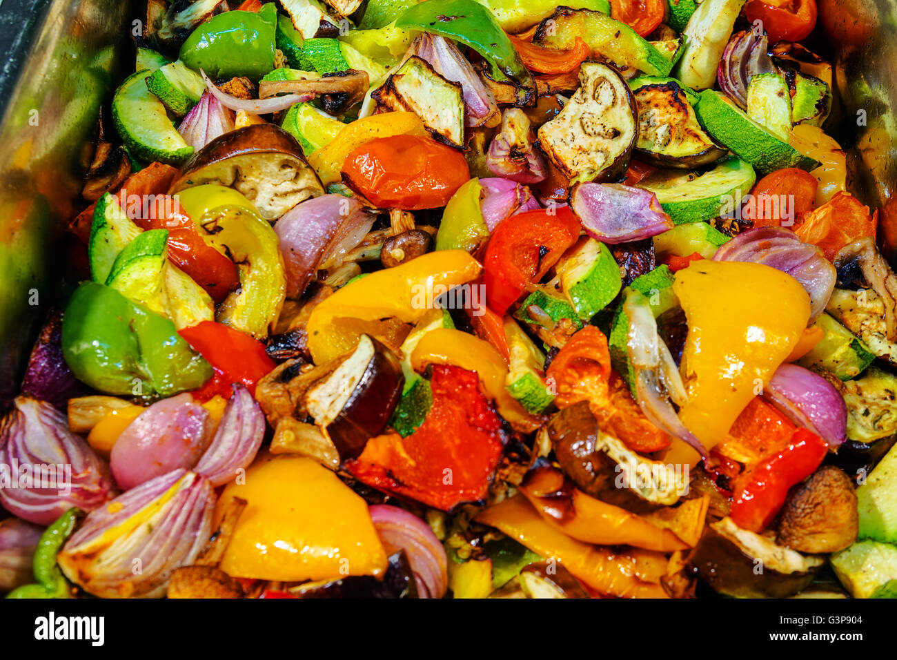 Self service restaurant with a vegetable dish Stock Photo - Alamy