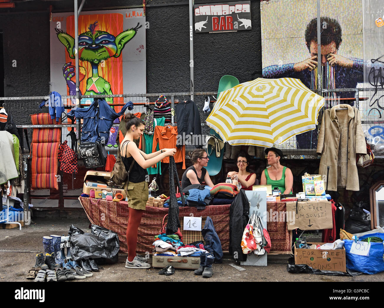 Graffiti in bohemian friedrichshain kreuzberg berlin raw temple hi-res ...