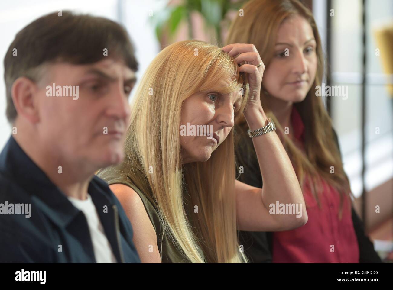 The parents of Stephanie Inglis Robert and Alison, with other daughter ...