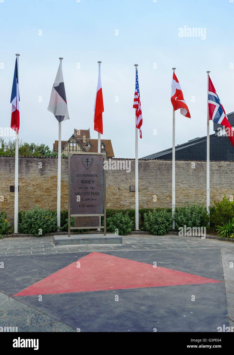 Sword Beach, Normandy, France - Memorial to 3rd (United Kingdom ...