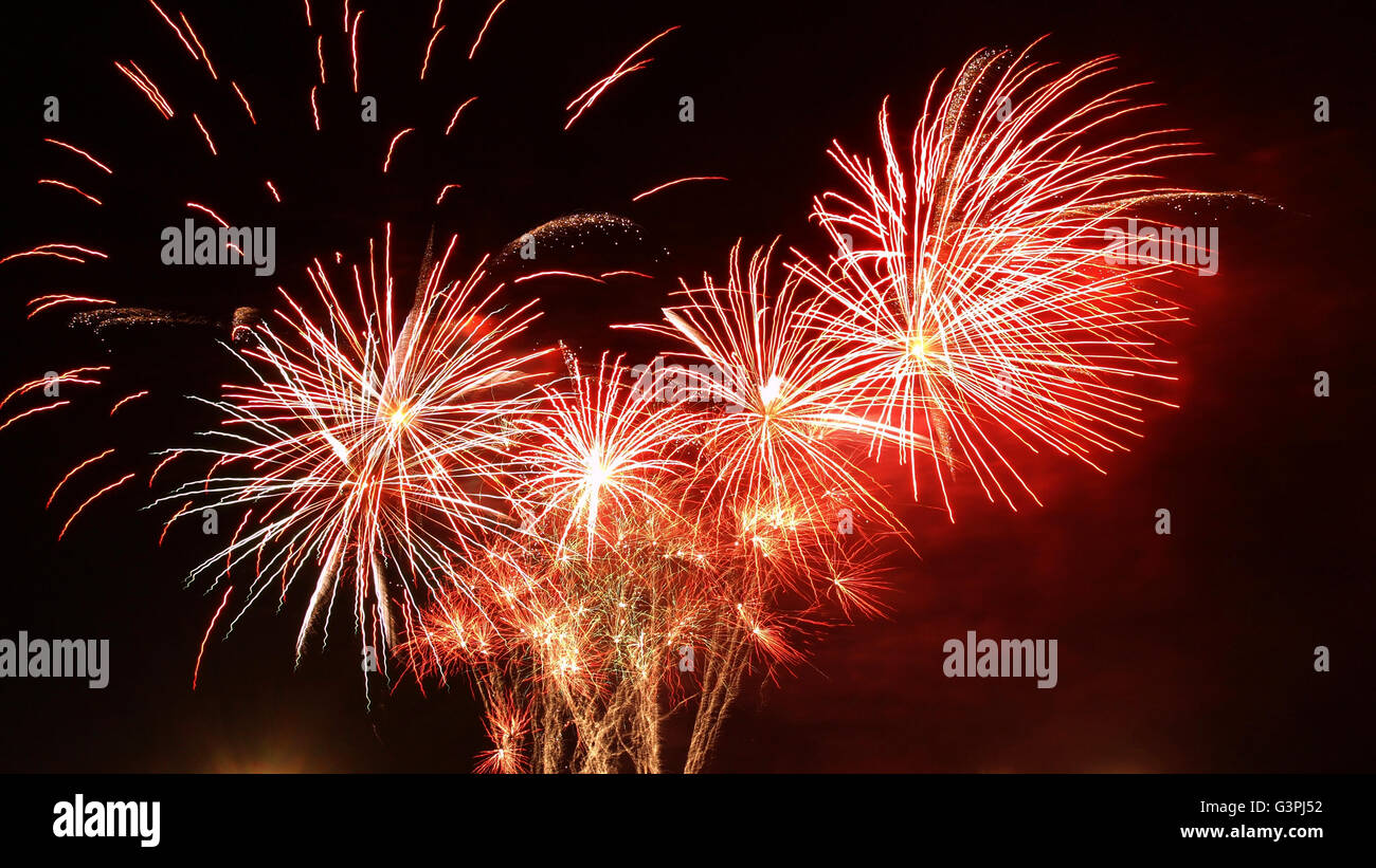 Firework photos hi-res stock photography and images - Alamy