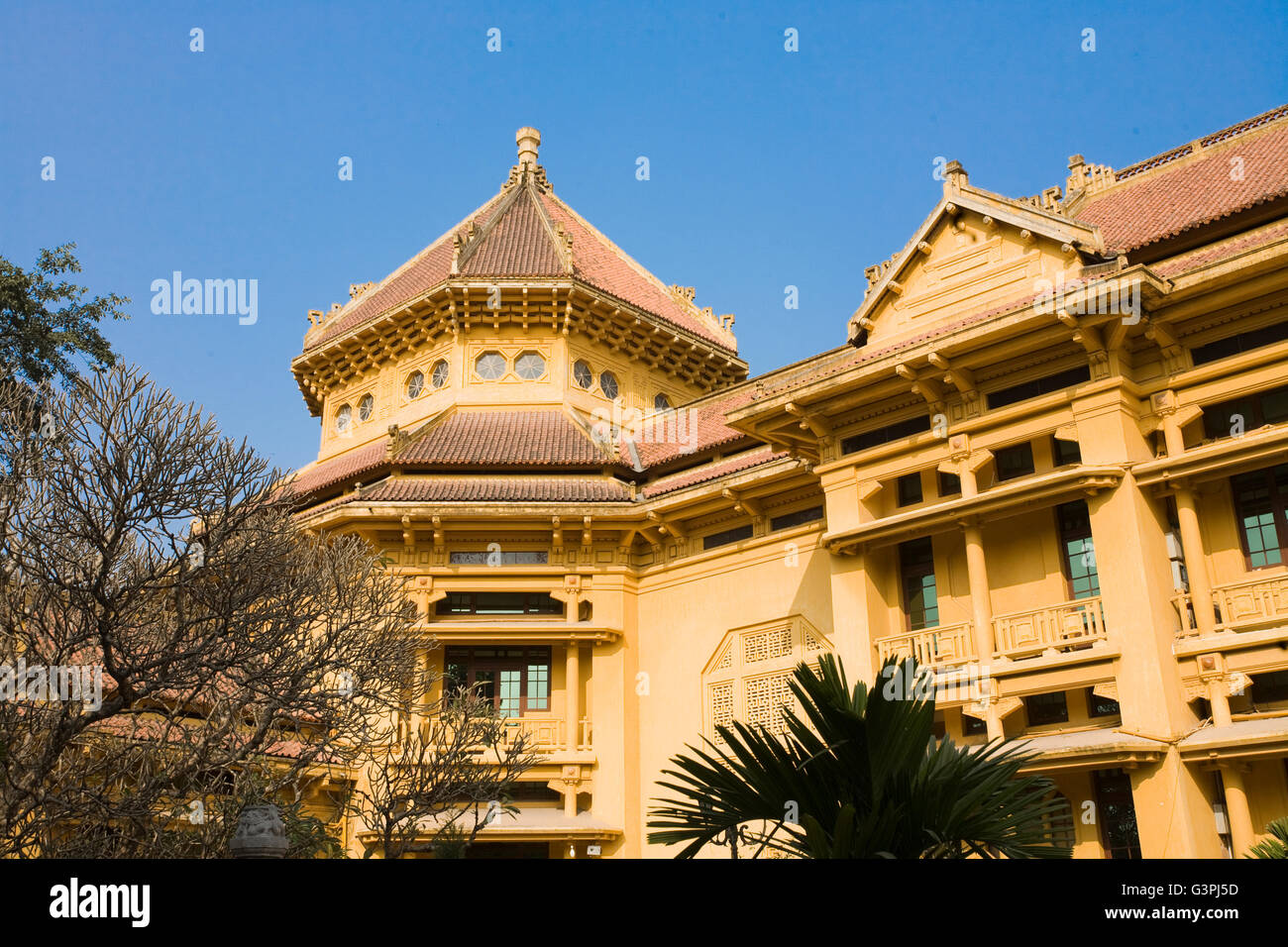 Magnificent colonial building, Historical Museum, Hanoi, Vietnam ...