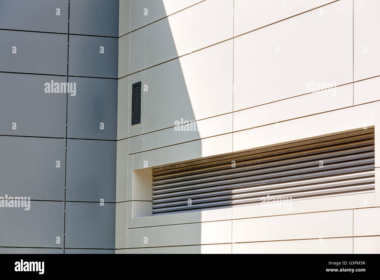 details of aluminum facade and aluminum panels Stock Photo - Alamy