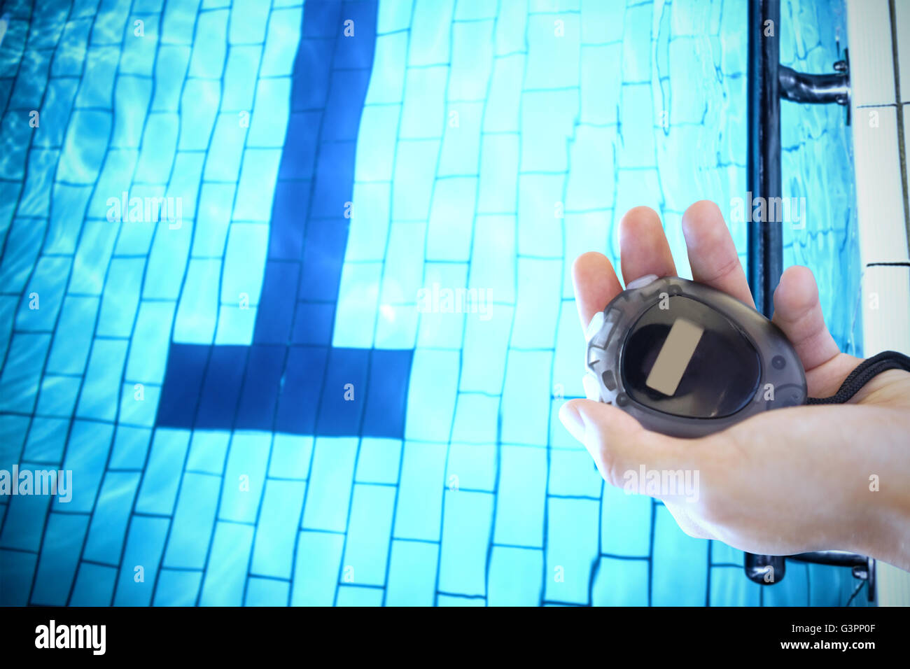 Close up hand holding stopwatch hi-res stock photography and images - Alamy