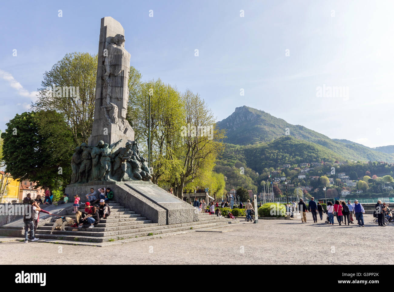 War memorial como lombardy italy hi-res stock photography and images ...