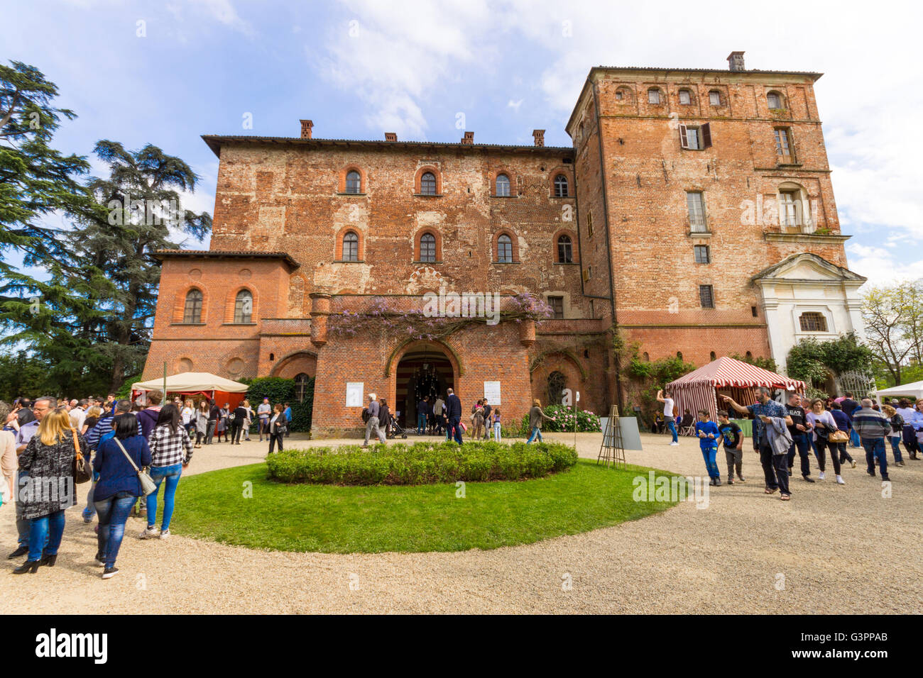Piemonte castles hi-res stock photography and images - Alamy