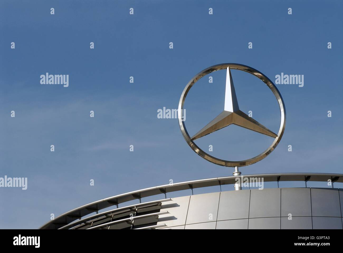The Mercedes-Benz Center in Milan, the largest sales and representation ...