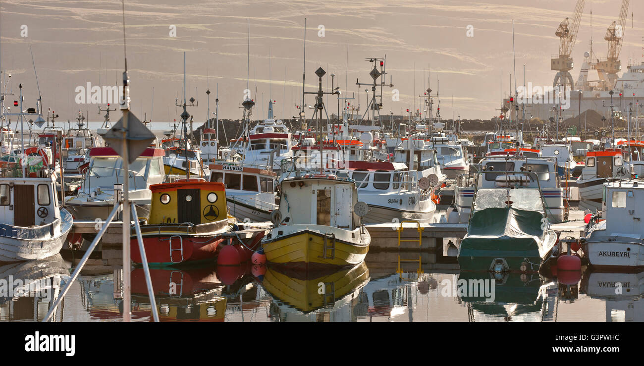 Akureyri harbour hi-res stock photography and images - Alamy