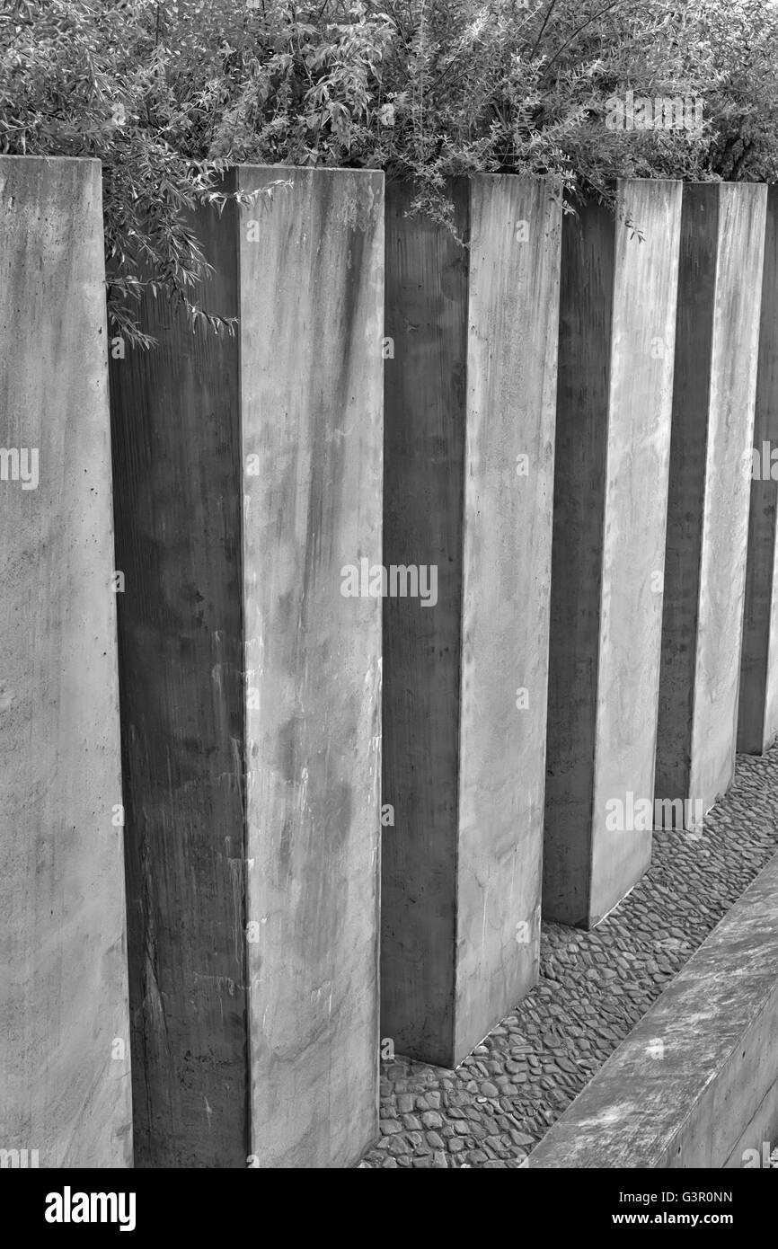 Jewish museum berlin libeskind view Black and White Stock Photos ...