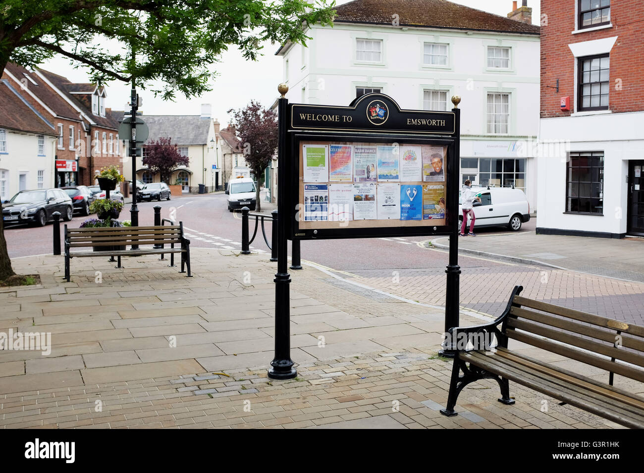 Emsworth town centre square hi-res stock photography and images - Alamy