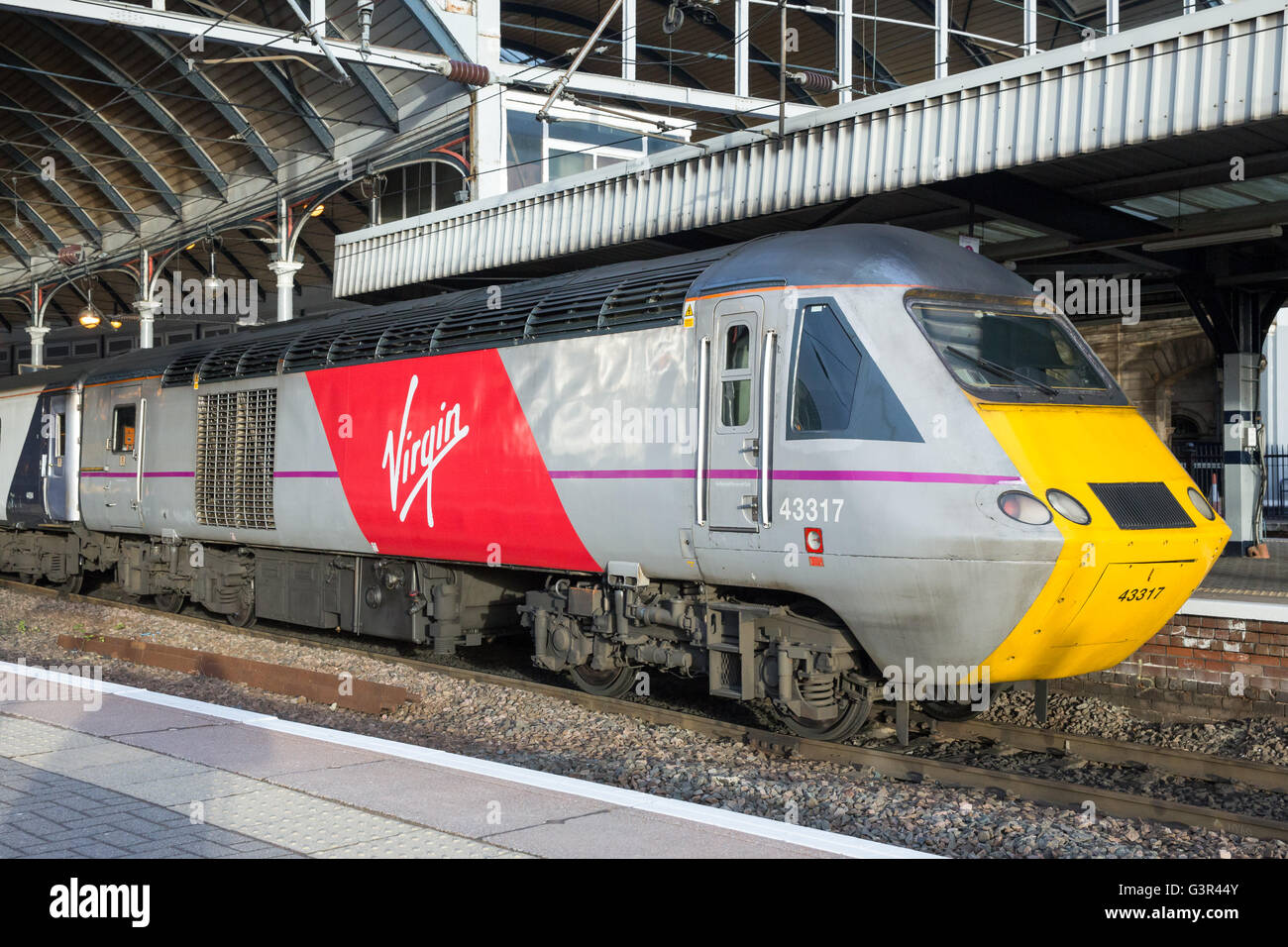 Class 43 trains hi-res stock photography and images - Alamy