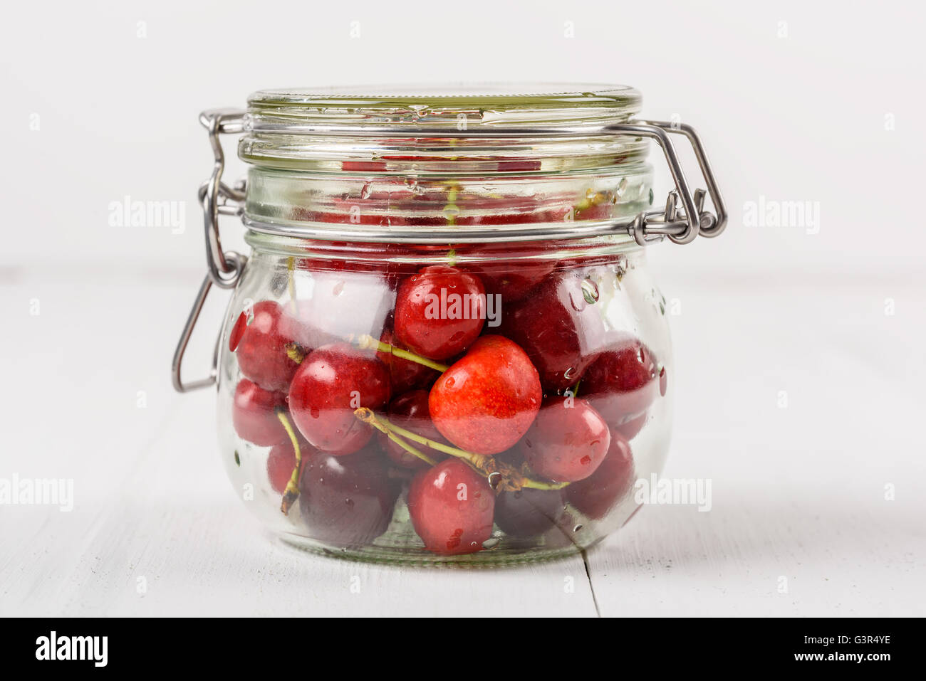 Canning cherries hi-res stock photography and images - Alamy