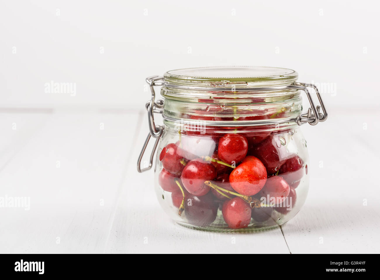 Canning cherries hi-res stock photography and images - Alamy