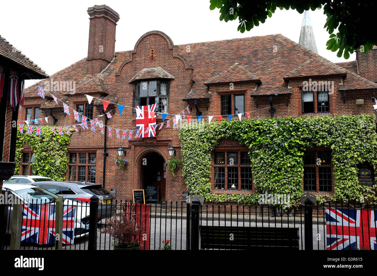 Fordwich arms restaurant hi-res stock photography and images - Alamy