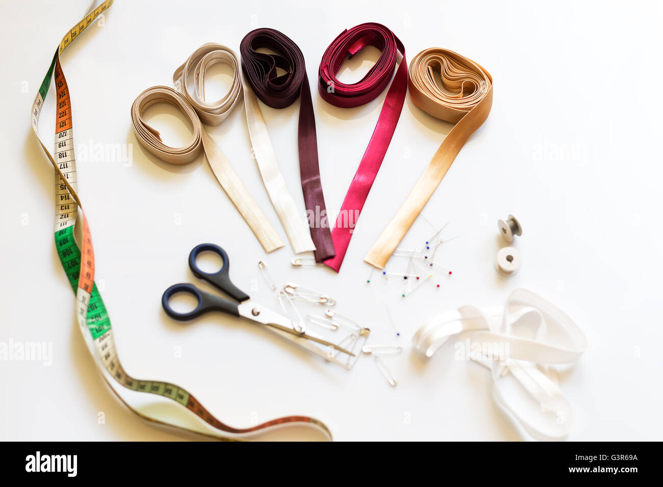 Accessories for sewing Stock Photo - Alamy