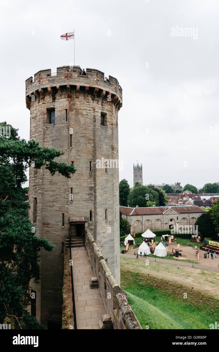 Warwick Castle. It is a medieval castle built in 11th century by ...