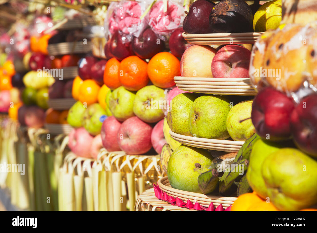 Offerings of fruit at temple ceremony, Bali, Indonesia Stock Photo - Alamy